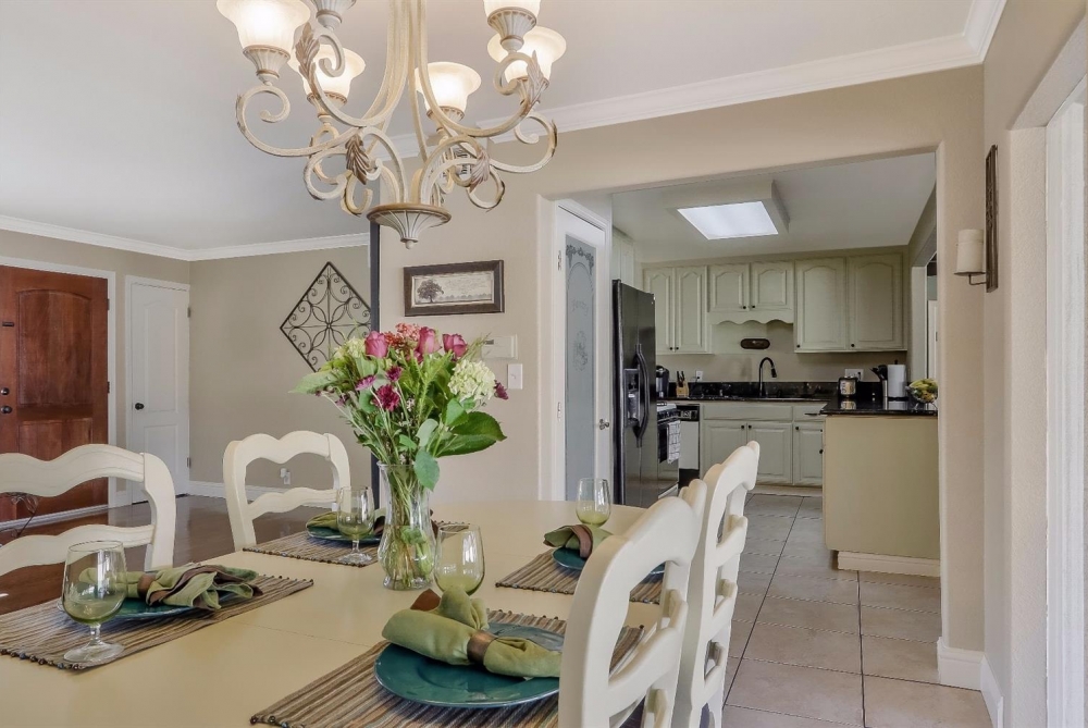 315 West Longview Avenue - Katzakian Real Estate